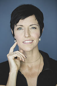 Hire a Comedian / Comedienne Speaker | eSpeakers