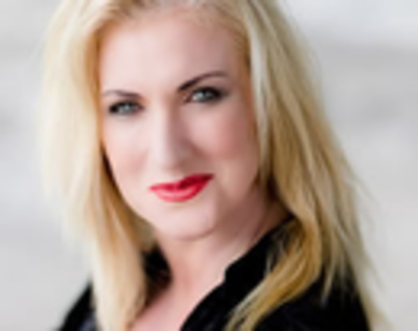 Sally Anderson's Instagram, Twitter & Facebook on IDCrawl
